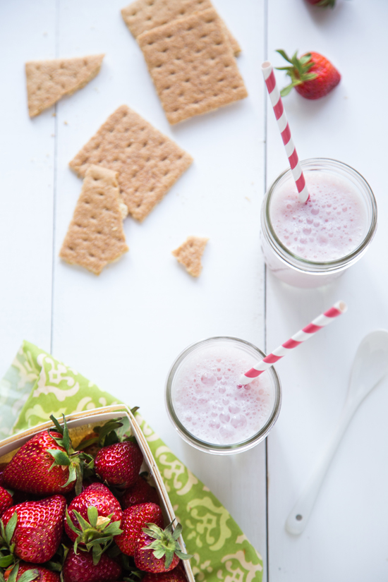 strawberry milk - Jelly Toast