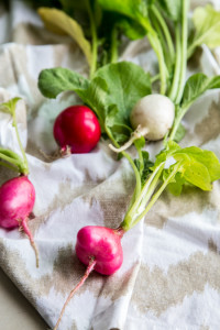 radish green smoothie {smoothie saturday} - Jelly Toast