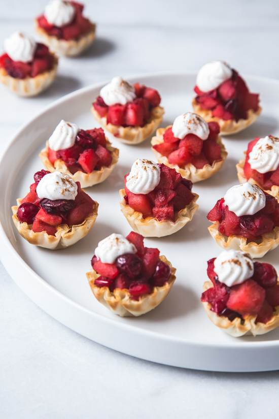 Mini Cranberry Apple Tarts | www.jellytoastblog.com (2 of 5) - Jelly Toast