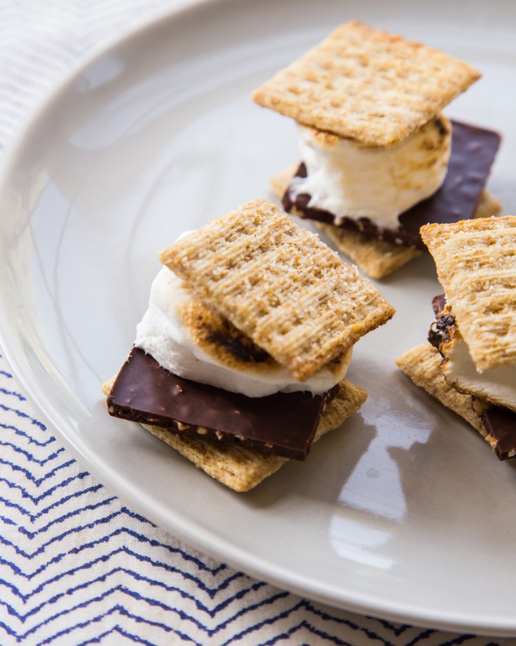 Kitchen S'mores // VIDEO - Jelly Toast