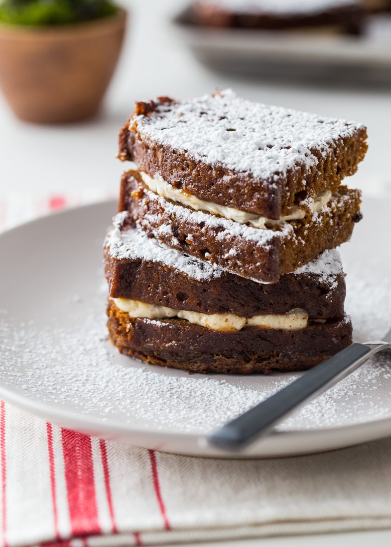 Gingerbread Stuffed French Toast - Jelly Toast