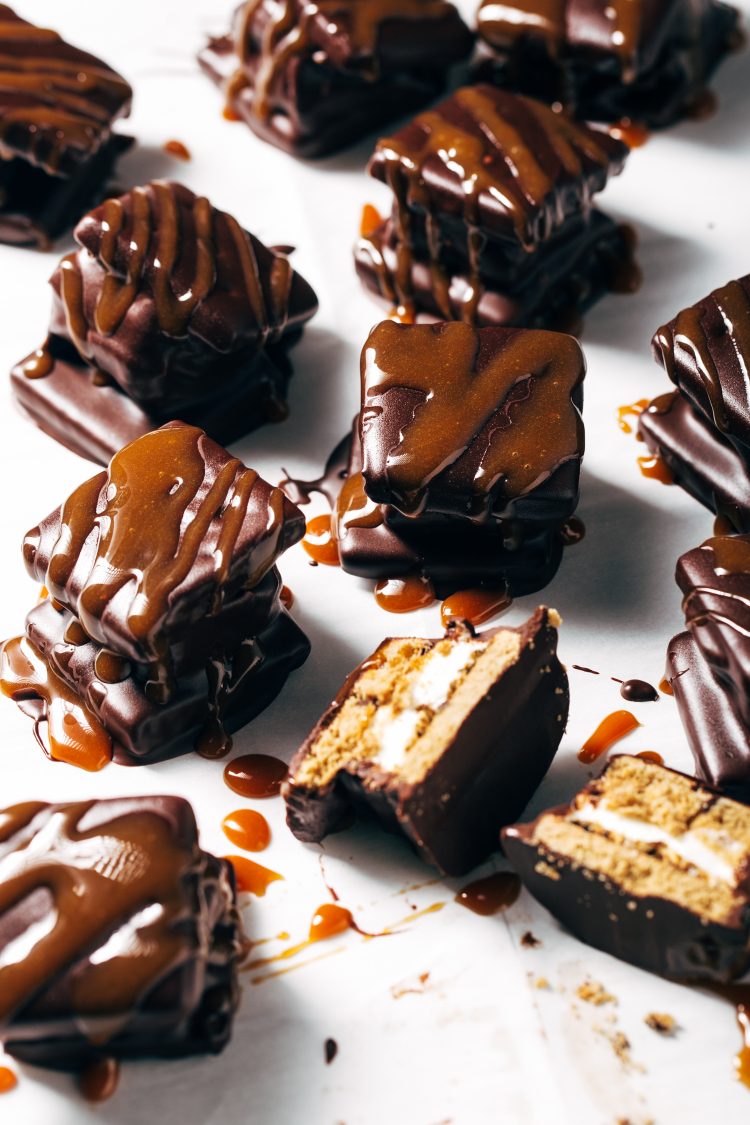 Caramel S'mores & Video - Jelly Toast